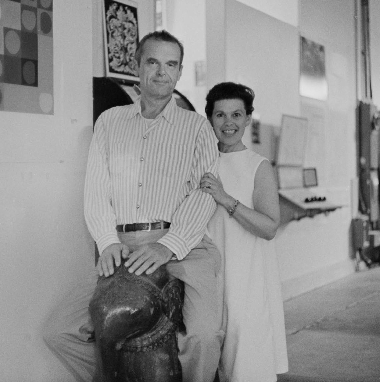 Contact Charles & Ray Eames Foundation | Get in Touch